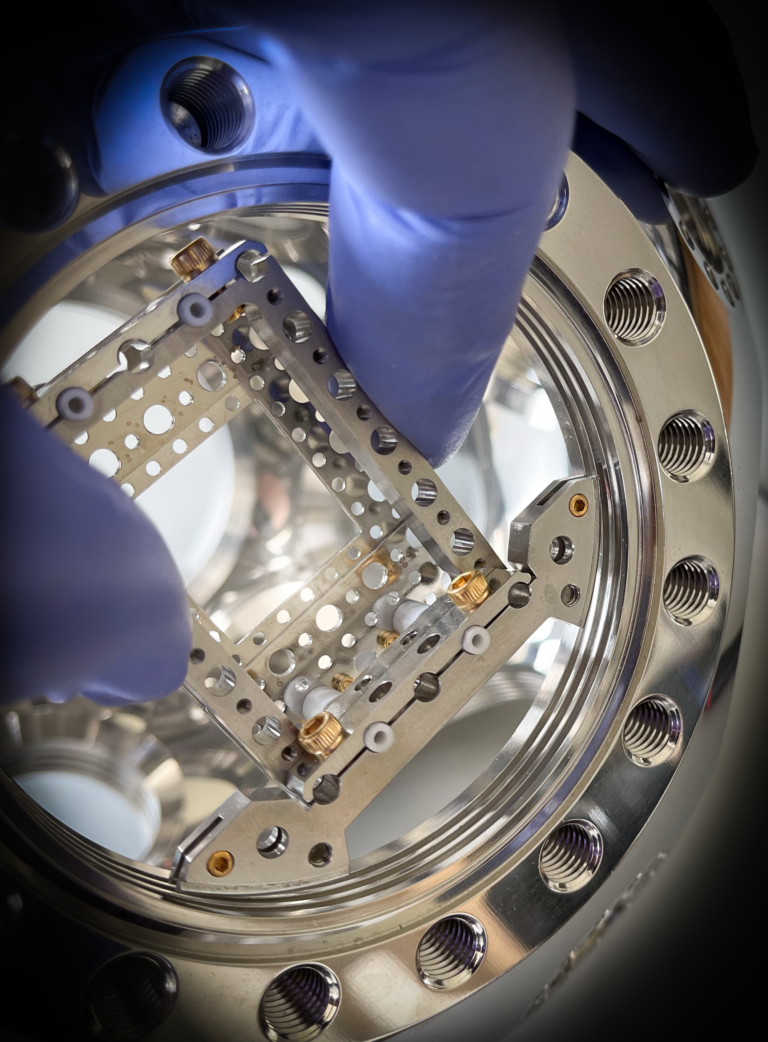 eV Parts: Modular Components for Vacuum and Electron/Ion Beam System ...